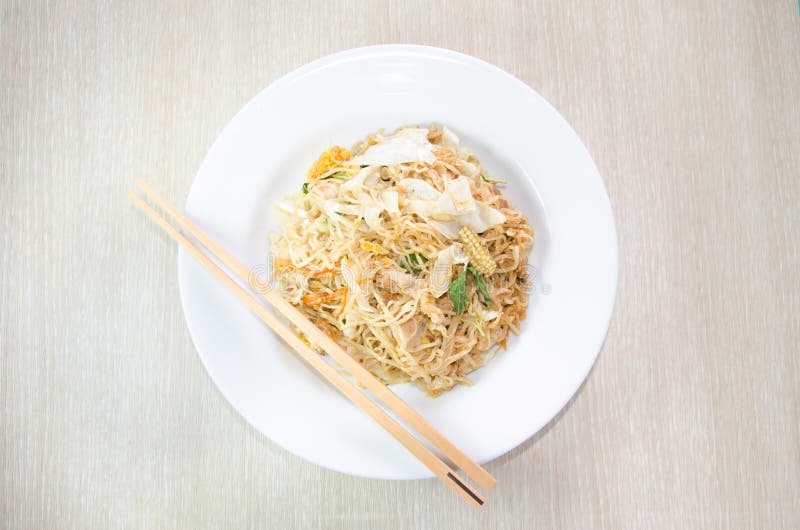 Stir fried instant noodle stock photo. Image of delicious - 32469216