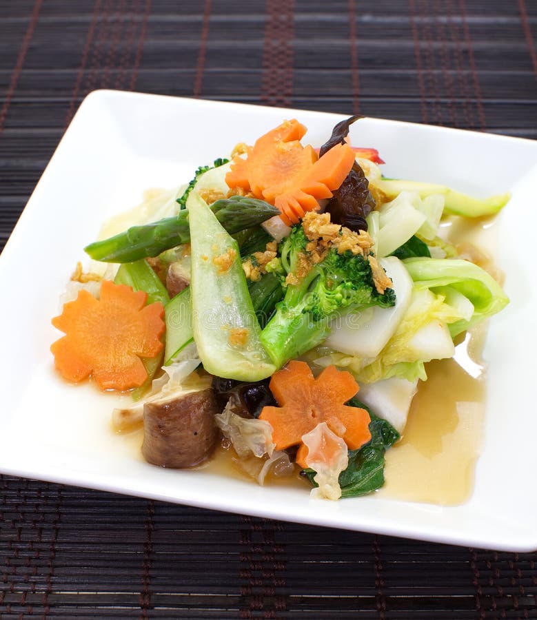Stir Fried Mixed Vegetables Stock Photo - Image of cooking, cabbage ...