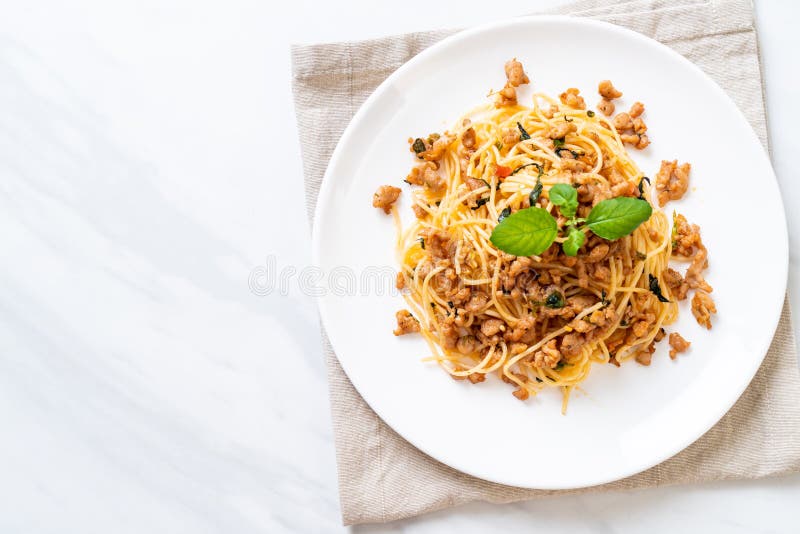 Stir-fried Spaghetti with Minced Pork and Basil Stock Image - Image of ... Stir-fried Spaghetti with Minced Pork and Basil Stock Image - Image of ...
