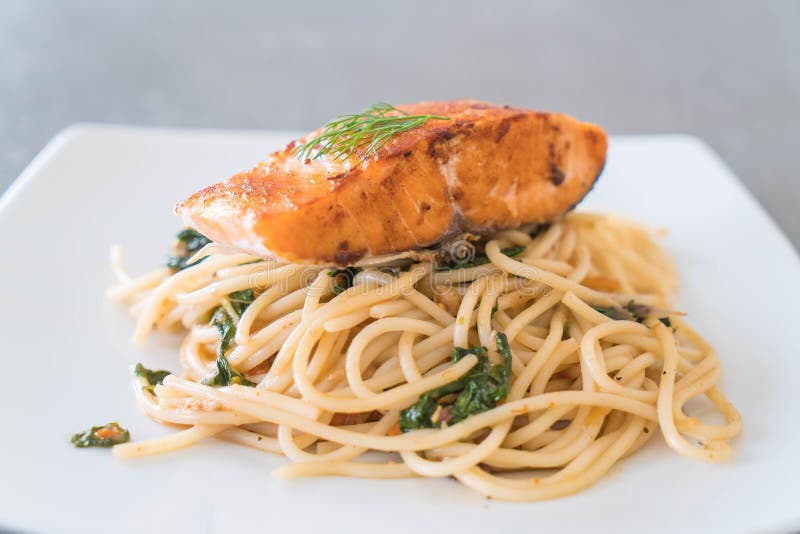Stir-fried Spicy Spaghetti with Salmon Stock Photo - Image of pasta ... Stir-fried Spicy Spaghetti with Salmon Stock Photo - Image of pasta ...