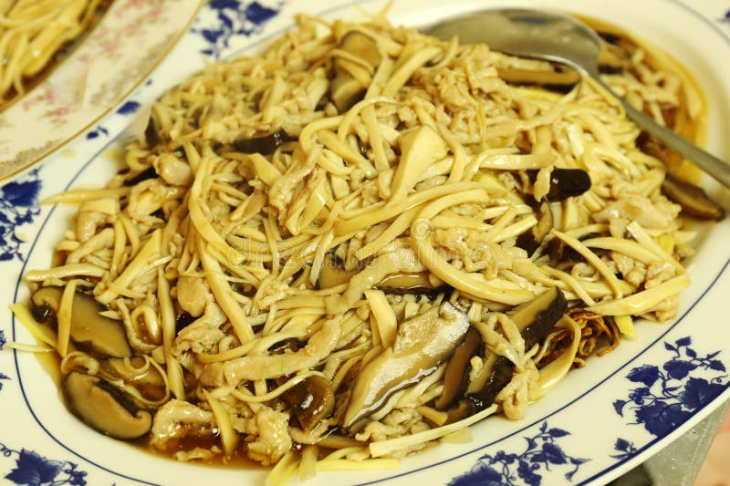 Stir fried yellow noodle stock photo. Image of thai, stir - 38333878