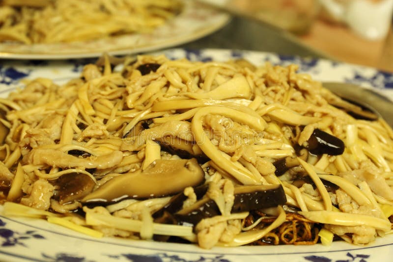 Stir fried yellow noodle stock photo. Image of stir, cooking - 38333904
