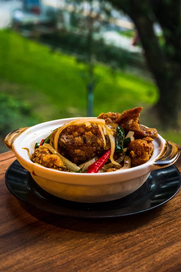 Stir Fry Crispy Golden Fried Chicken with Chilli, Onions and Spring ...