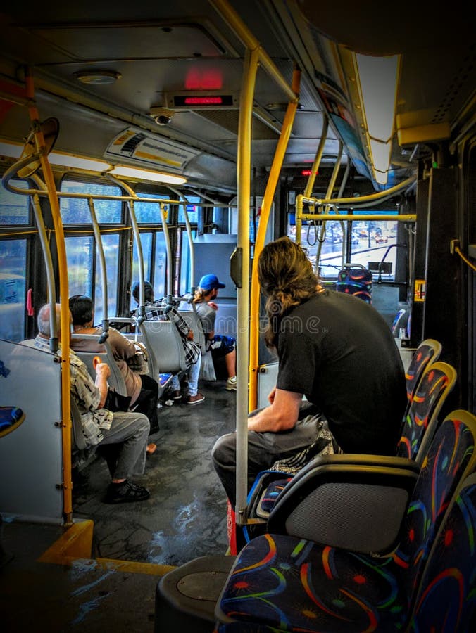 STM Bus editorial photo. Image of transport, canada, quebec - 76229521