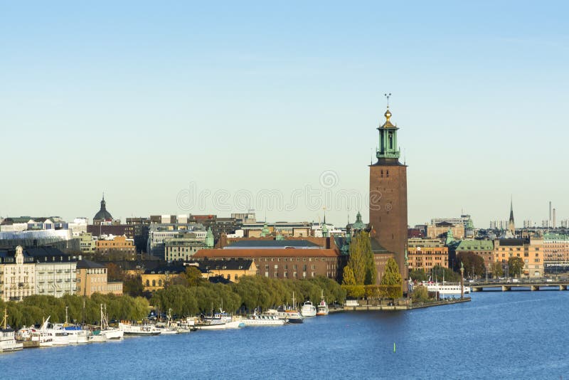 Det Stockholm Stadshuset I Svensk: Stockholms Stadshus Eller Stadshuset ...