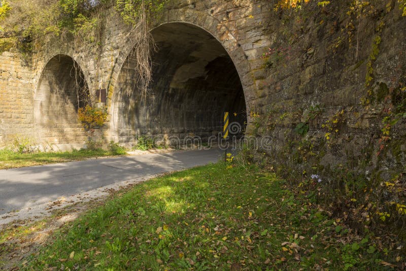 Stone Arch Bridge Autumn stock image. Image of arch, autumn - 27927255