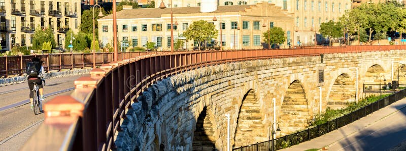 Stone Arch Bridge stock image. Image of stone, trail - 69893183