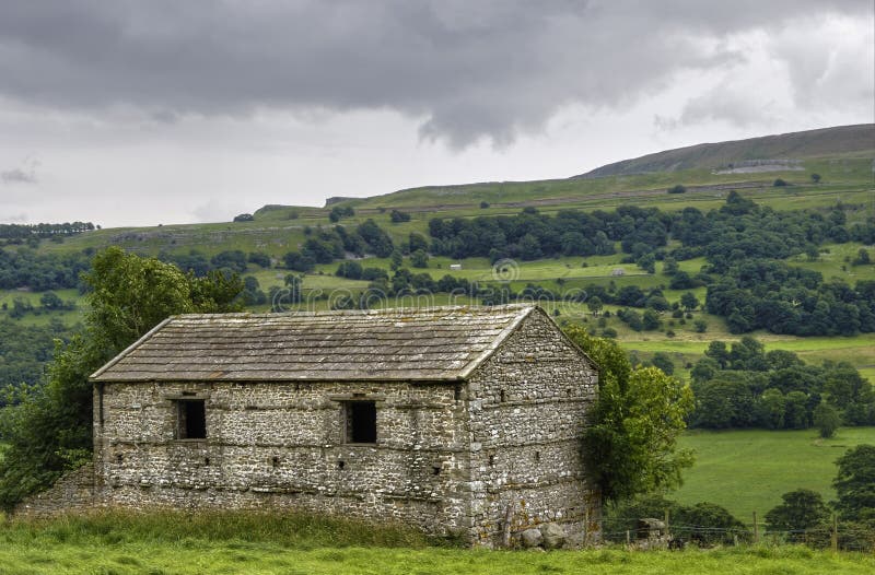 Old English stone barns stock photo. Image of windowless - 27320190