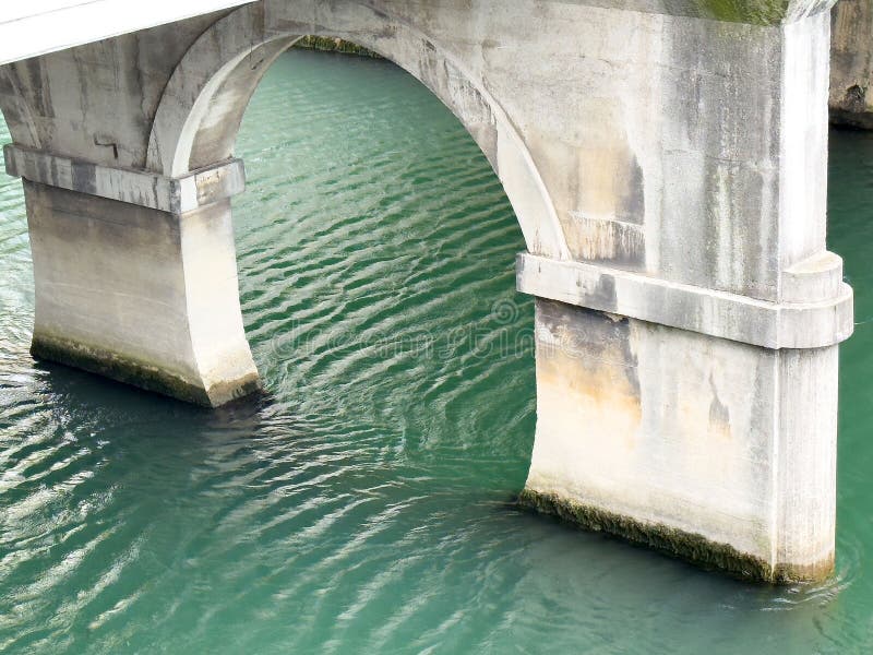 Stone Bridge Arch Over Calm Green River Water Stock Image - Image of ...