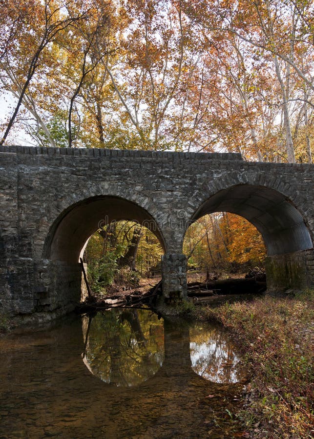 Stone bridge in fall stock image. Image of tree, orange - 45182791
