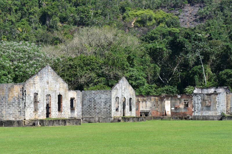Anchieta Island State Park – History and Nature in São Sebastião ...