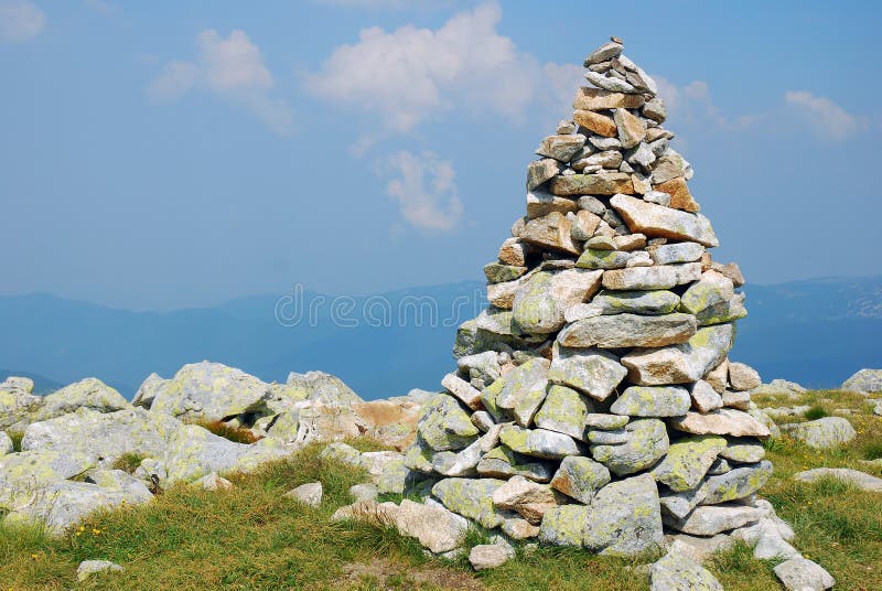 Old stone cairn grave stock image. Image of sweden, rock - 23536873