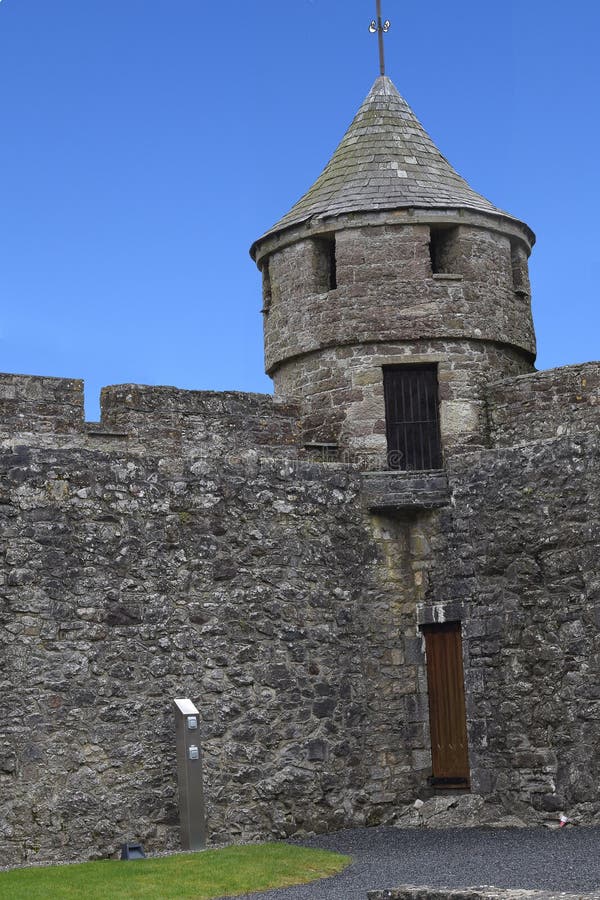 Stone Castle Tower stock image. Image of stone, fortress - 4892289