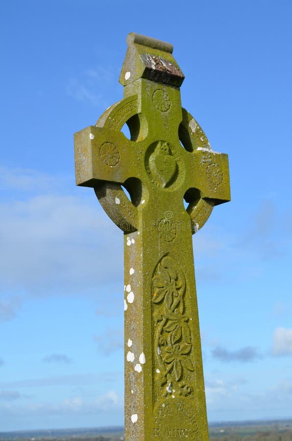 Celtic Cross at the Rock of Cashel in Ireland Stock Photo - Image of ...