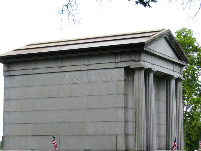 Cemetery mausoleum stock photo. Image of chapel, building - 253367814
