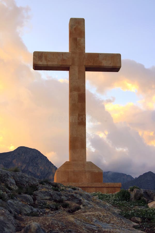 4+ Christian cross hilltop Free Stock Photos - StockFreeImages