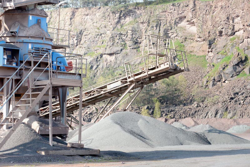 803 Mining Industry Rock Crusher Stone Quarry Pit Stock Photos - Free ...