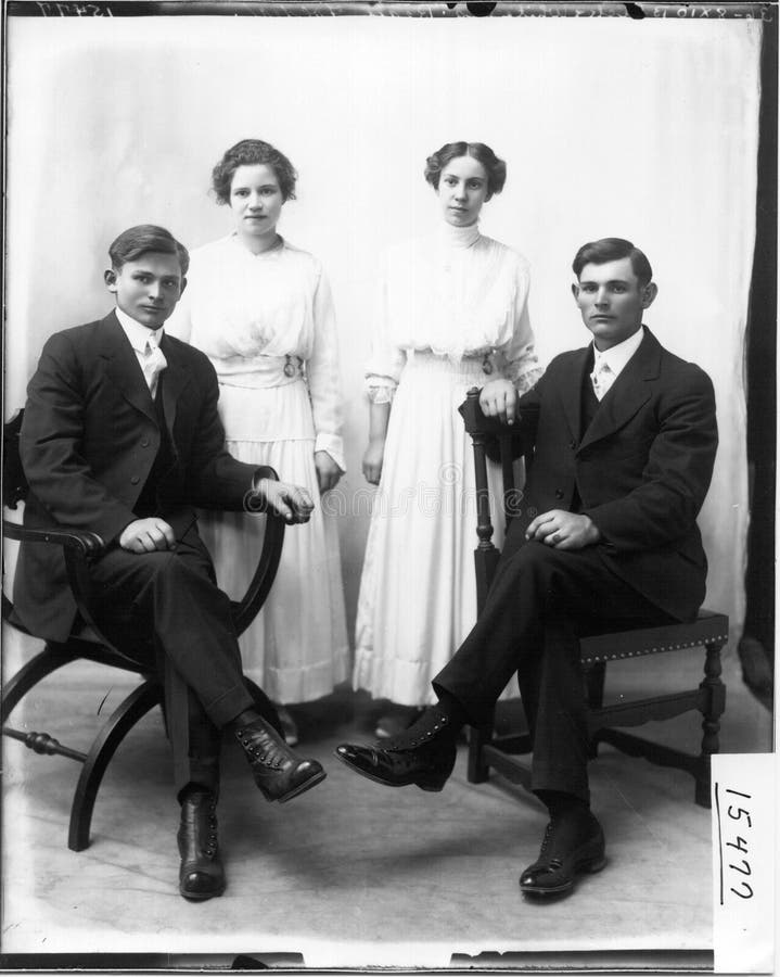 Stone Family Portrait 1916 Picture. Image: 222475249