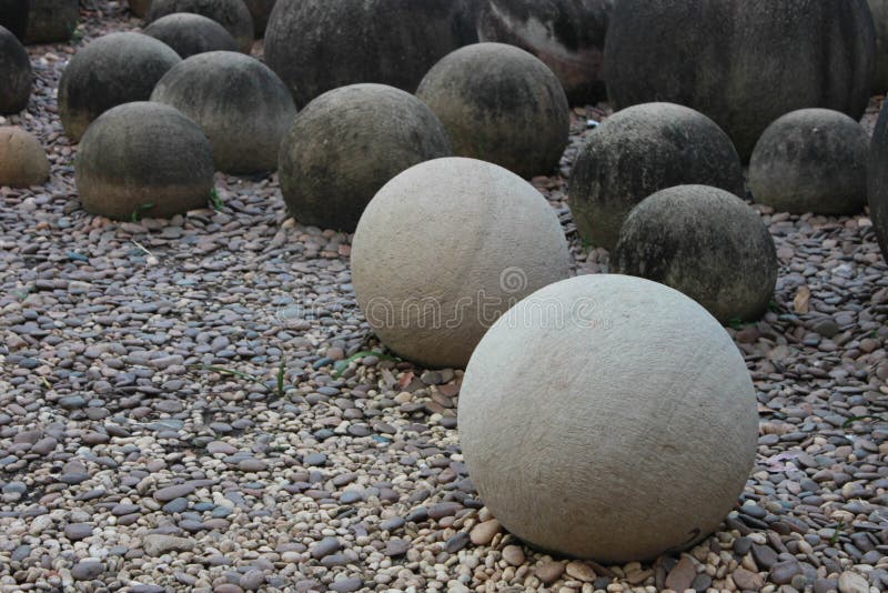 Stone in garden stock image. Image of stone, nature, blurs - 51051751