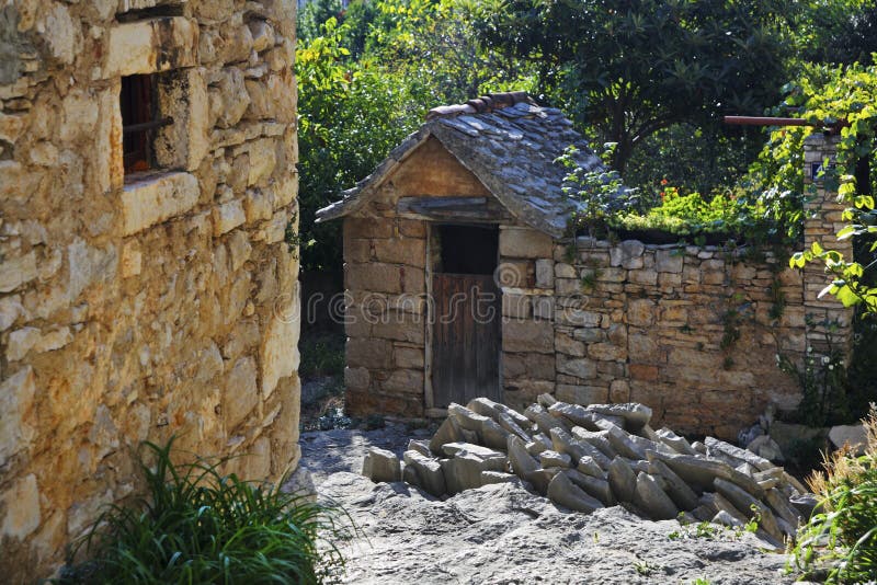 Hovel stock photo. Image of tile, cabin, cabana, house - 36640426
