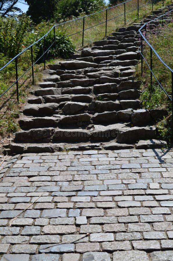 Stone pathway. stock image. Image of garden, steep, stone - 42003385