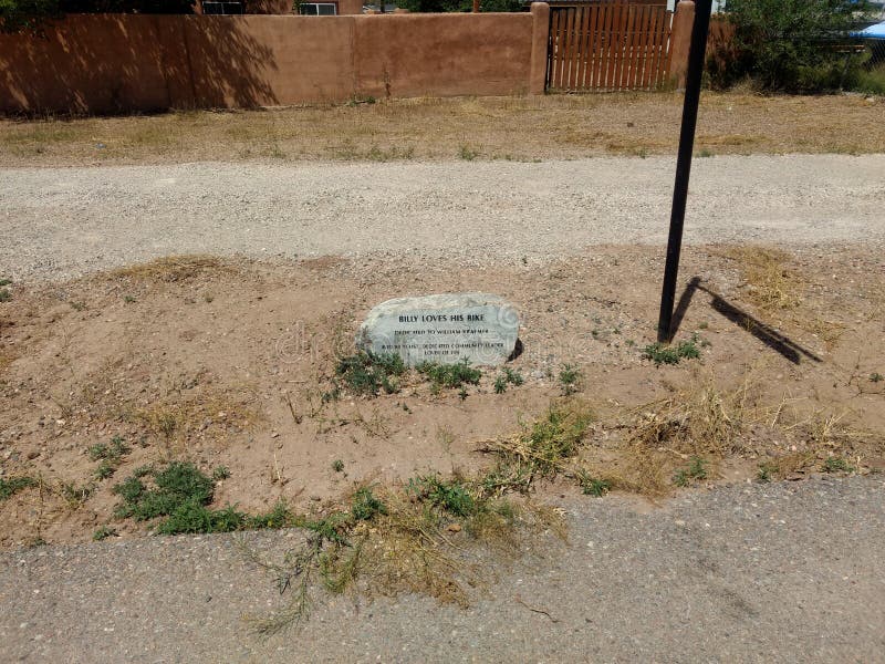Stone editorial photo. Image of rock, stone, path, memorial - 150080991