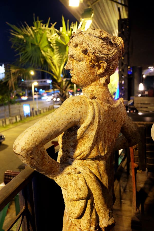 Stone Sculpture stock image. Image of woman, figure, topknot - 62830471