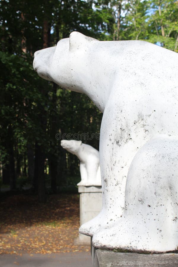 Stone Sculpture of Two White Polar Bears Editorial Image - Image of ...