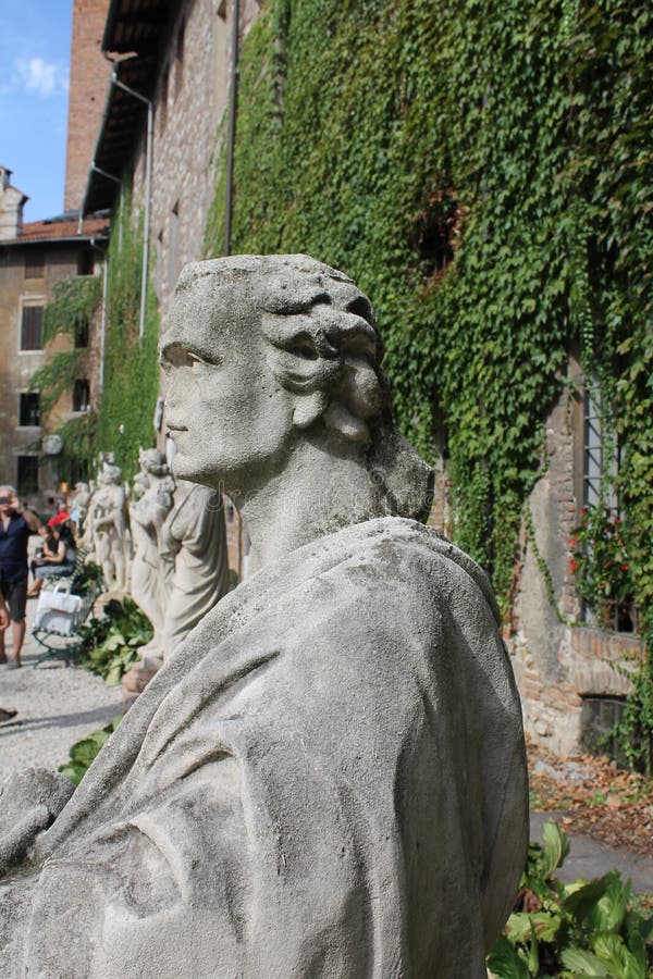 Sculptures of Olympic Theater, Vicenza, Italy Stock Photo - Image of ... Sculptures of Olympic Theater, Vicenza, Italy Stock Photo - Image of ...
