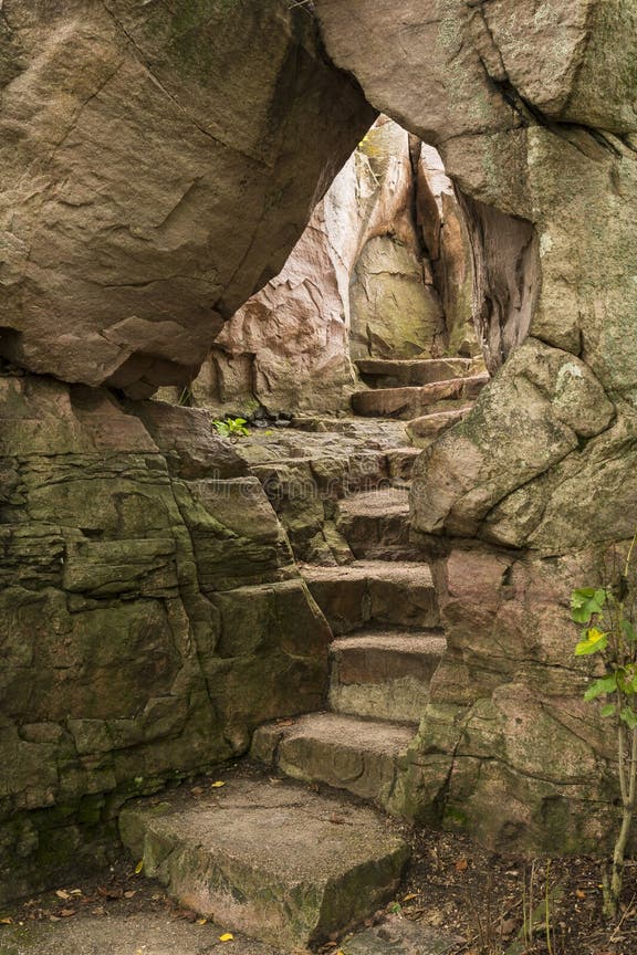 Stone Steps Arch stock photo. Image of arch, trail, steps - 44234054