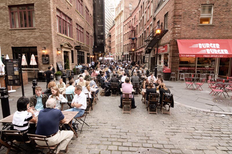 Stone Street editorial stock image. Image of dining, avenue - 25258304