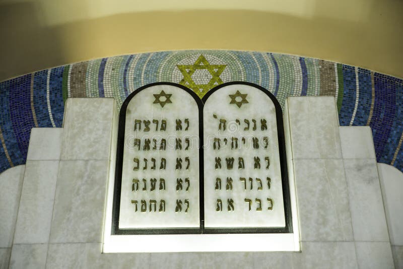 10 Commandments List Jewish