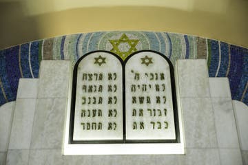 The Ten Commandments in Hebrew Editorial Photography - Image of bible ...