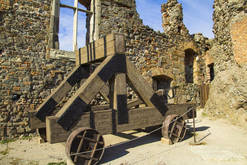 Stone throwing machine stock image. Image of weapon - 260246627