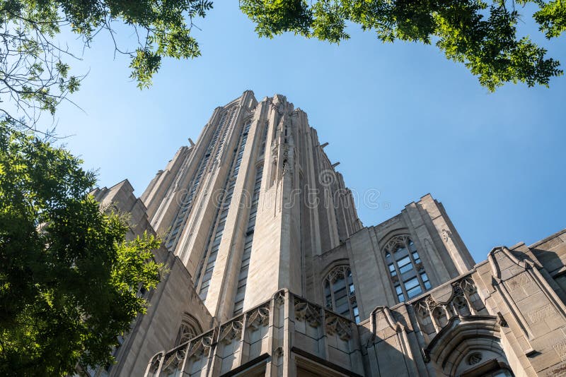 Cathedral of Learning Building at the University of Pittsburgh Stock ...