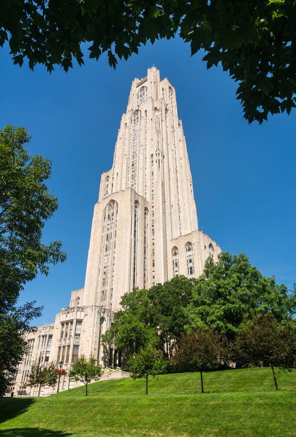 Cathedral of Learning Building at the University of Pittsburgh Stock ...