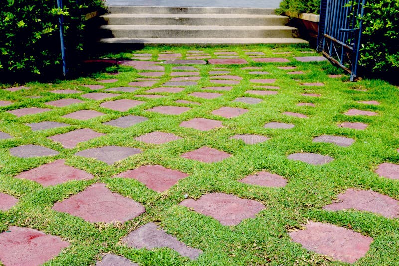 Stone walkway in garden stock image. Image of walkway - 198031529
