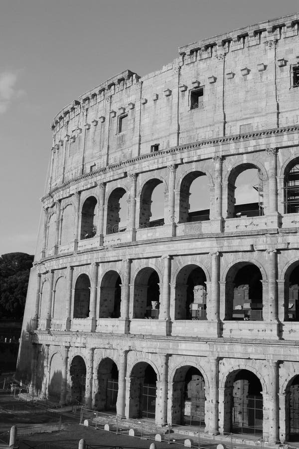Stone Walls of the Ancient Colosseum in Rome Stock Illustration ...