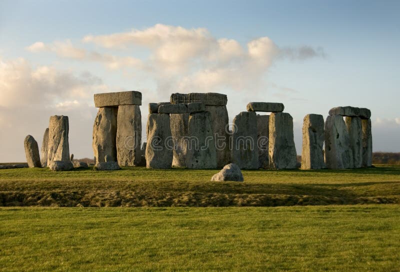 Stonehenge Archaeological Site England Stock Photo - Image of shape ...