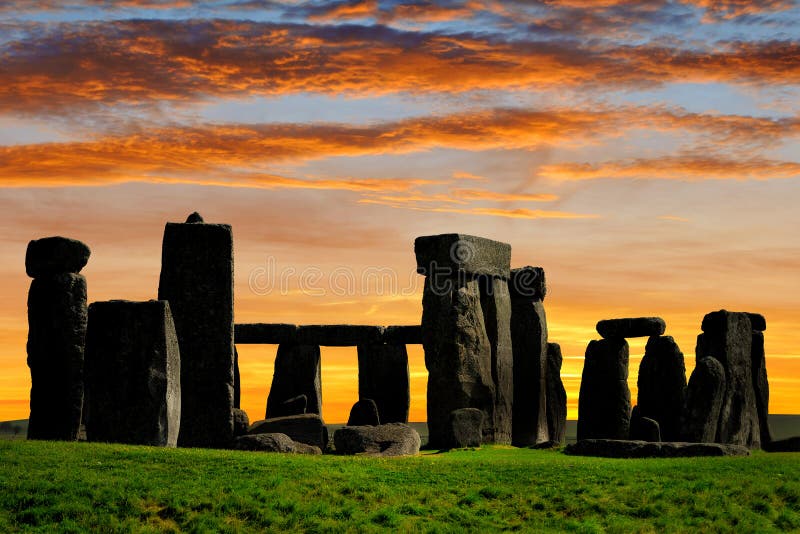 Sunset over Stonehenge stock image. Image of solar, druid - 237215