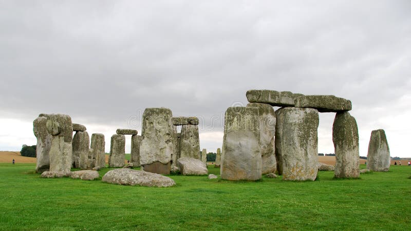 Stonehenge Rock Formation Picture. Image: 6094418