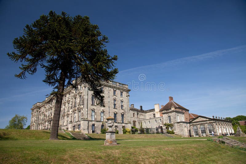Stoneleigh Abbey stock photo. Image of thatched, abbey - 20500218