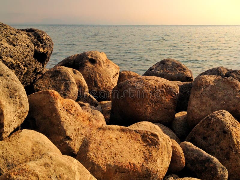 The coast of the Dead Sea stock photo. Image of crystallization - 46053894