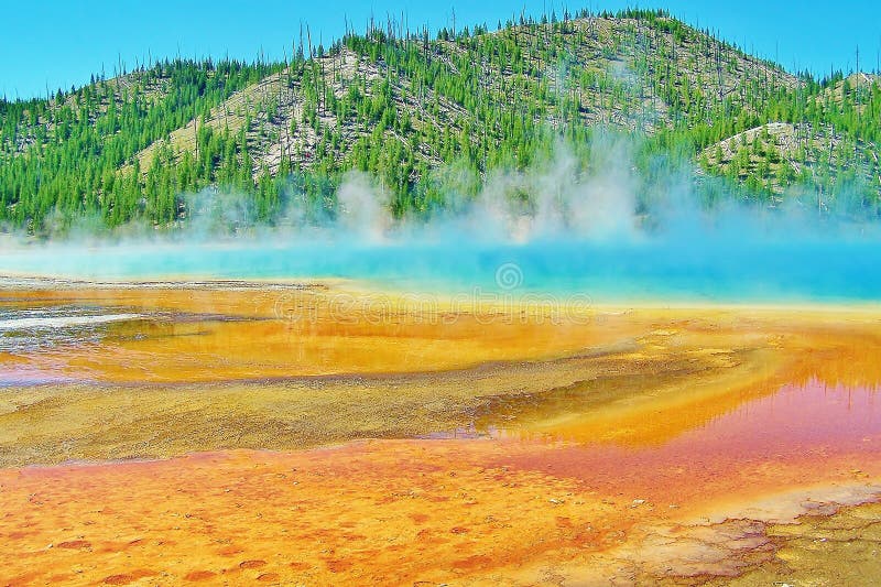 Stoom Van Kokend Water En Zwavel Stock Afbeelding - Image of rots ...