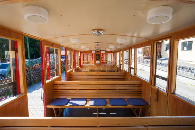 Stoomtrein Binnen Auto Pasenger Banken Redactionele Fotografie - Image ...