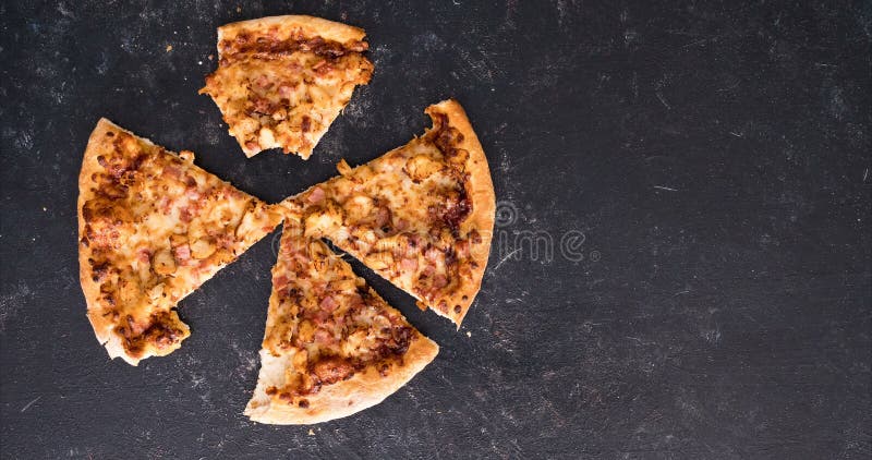 4k Animation of Pizza Slice with Sausage Isolated on Green Screen Stock ...