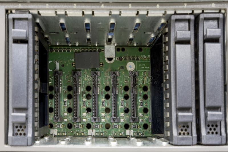 Disk Array Mounted Horizontally in a Server Rack Stock Image - Image of design, array: 158049835