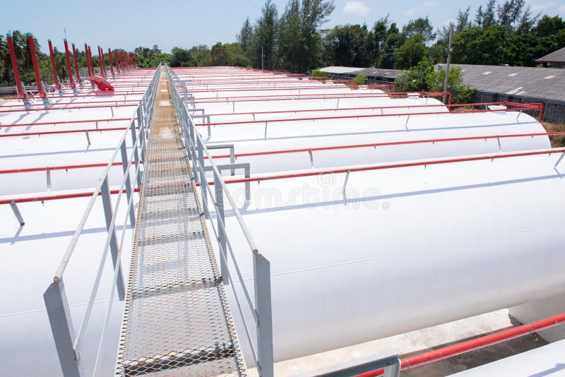 Pipe Bridge Factory Wall Stock Photos - Free & Royalty-Free Stock ...