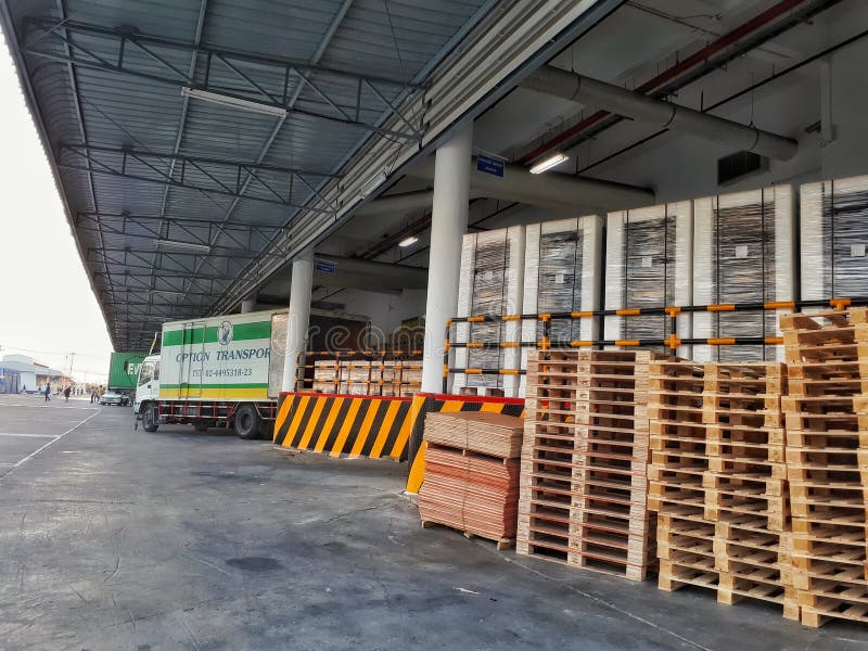 Wherehouse editorial stock image. Image of distributed - 109912064