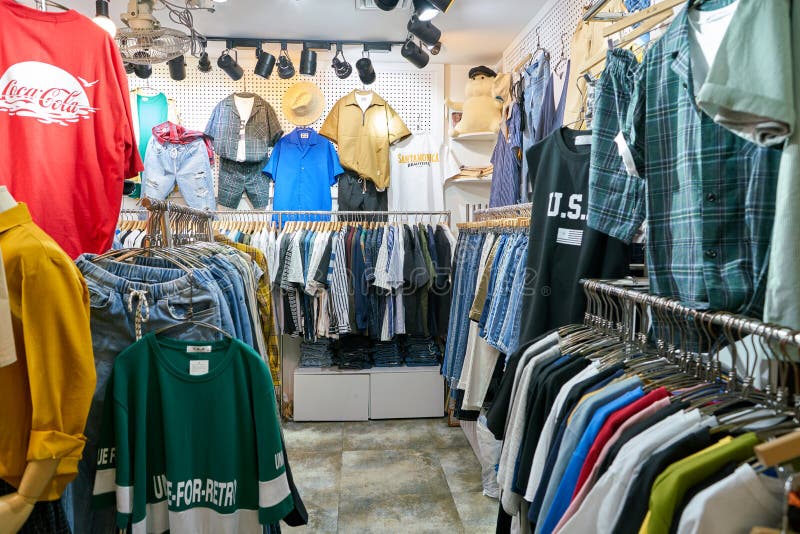 A store in Busan editorial photo. Image of market, outlet - 109057806